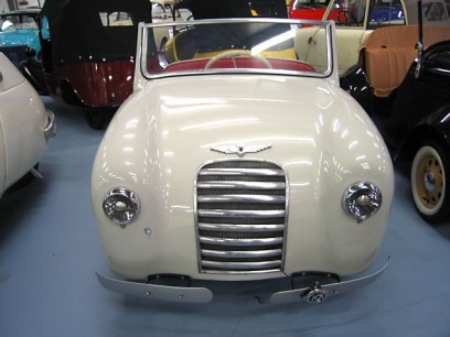 0 Unknown French Microcar - museum exhibit | 360CarMuseum.com