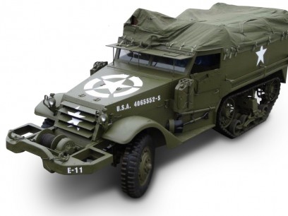 1943 Autocar M3 "Half Track" - museum exhibit | 360CarMuseum.com
